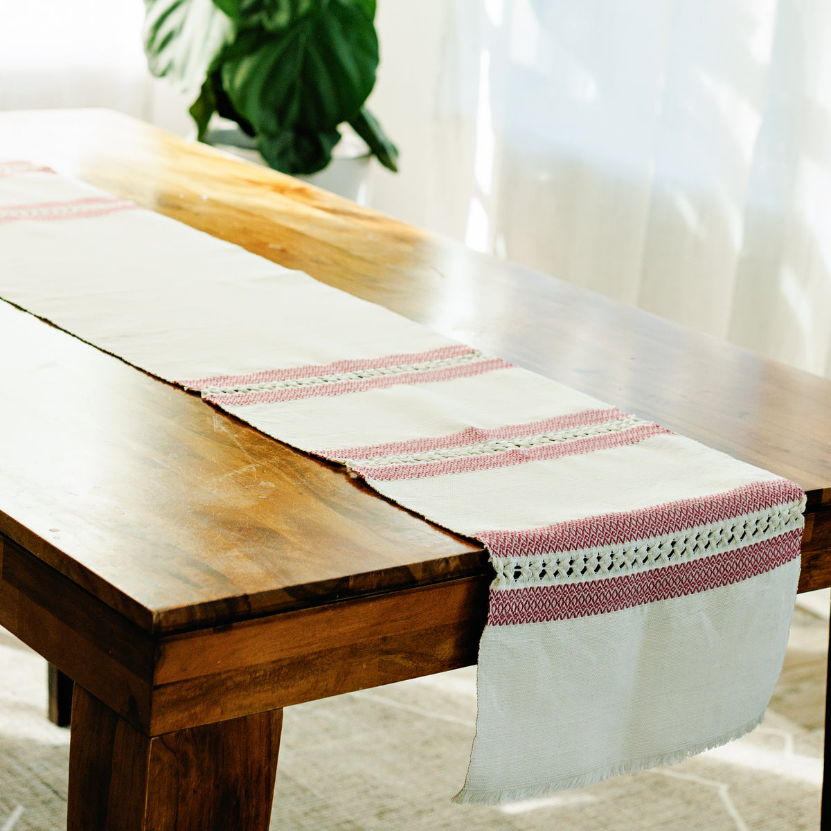 Handwoven Table Runner - Natural Cotton and Pink – Origin Mexico